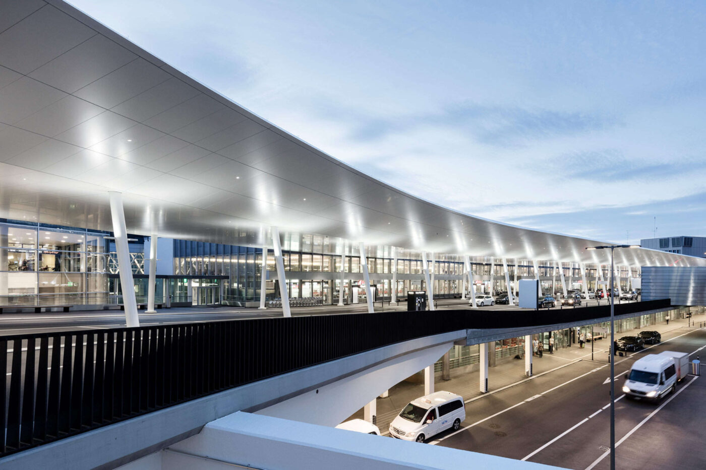 Driveways at Zurich Airport, Zurich - Burckhardt