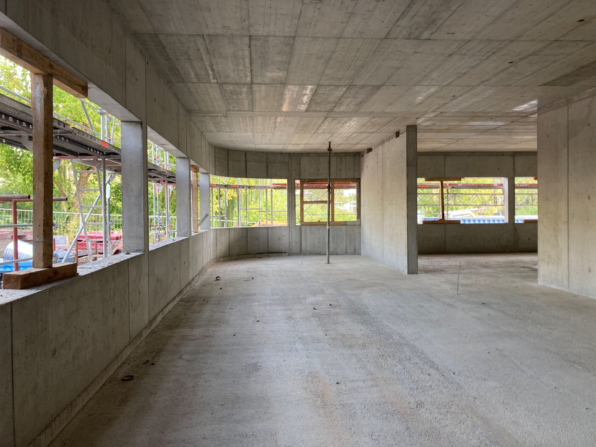 Topping-out ceremony for Max Planck Institute of Microstructure Physics ...