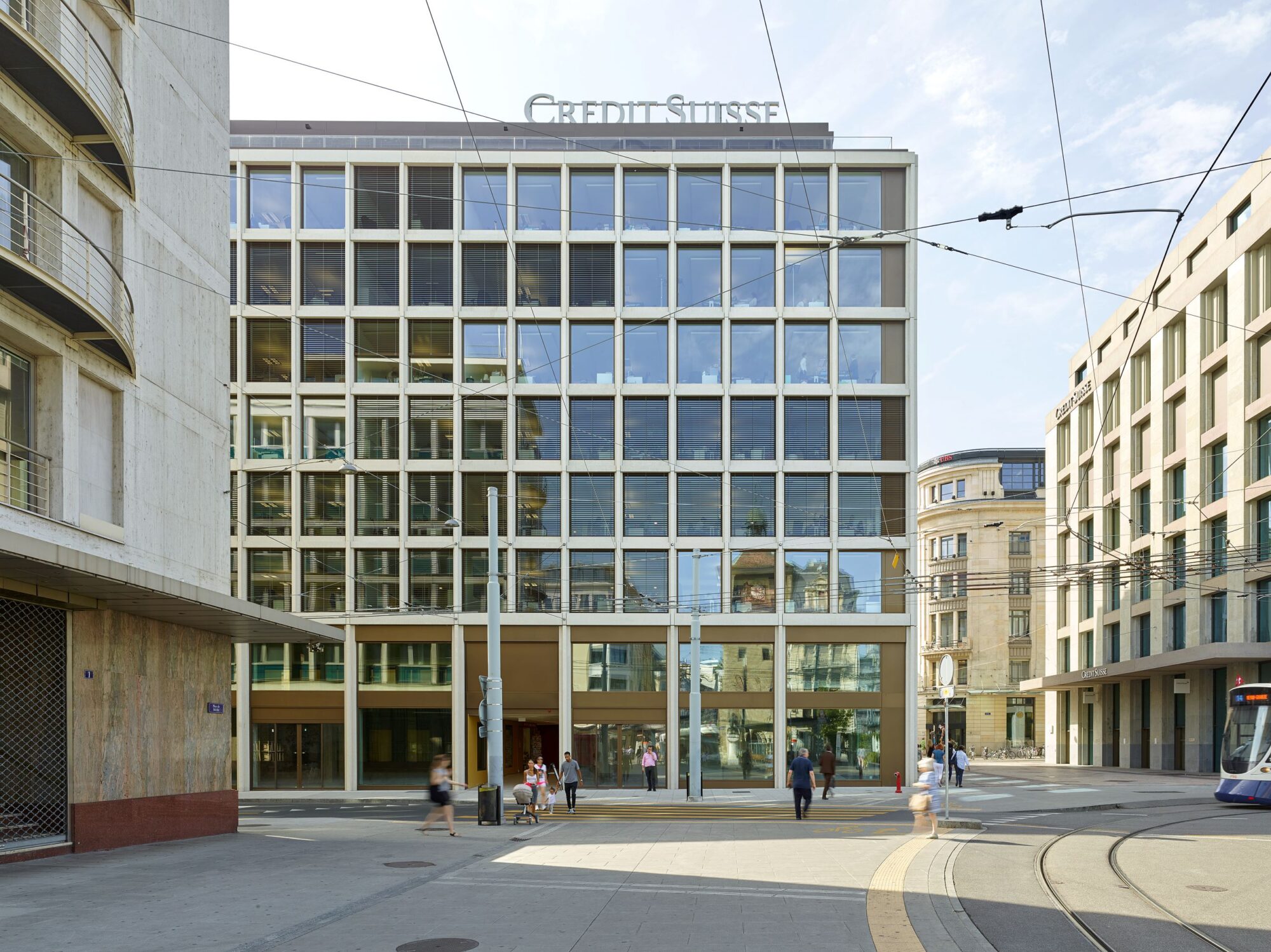 Office refurbishment: Conversion of the Rhône Monnaie office building ...
